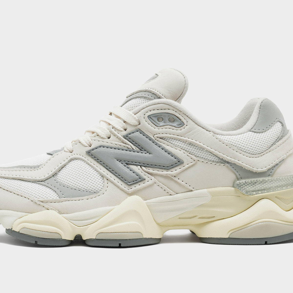 New Balance 9060 – JD Sports Philippines