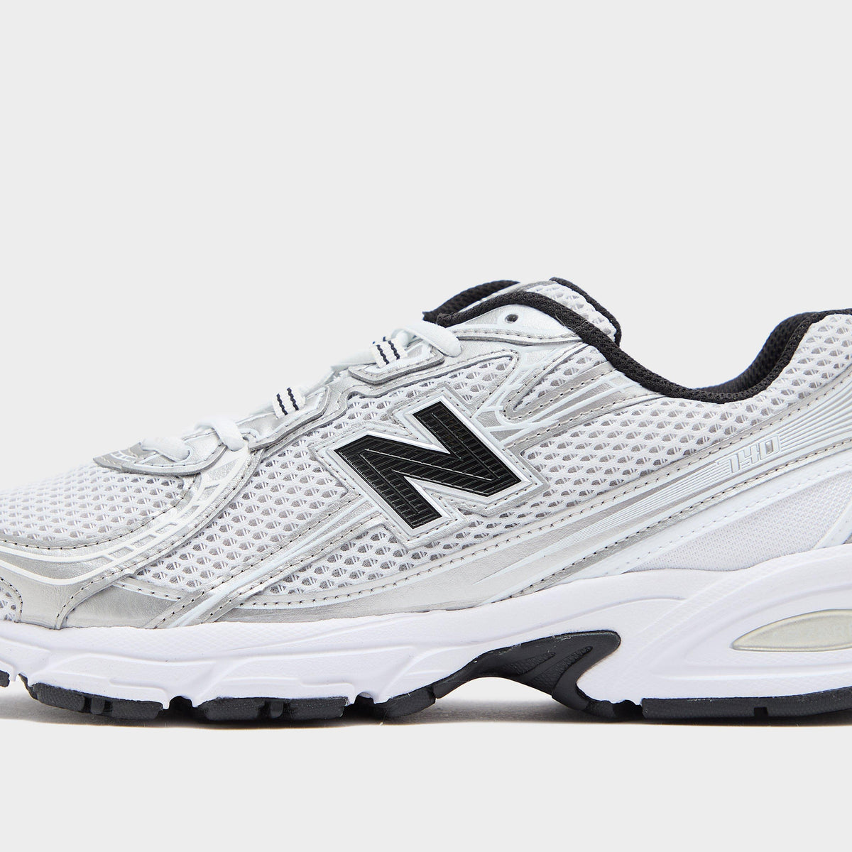 New Balance 740 – JD Sports Philippines