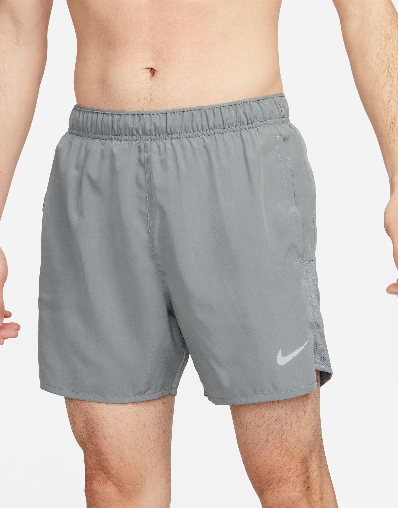 Nike Dri-FIT Challenger Brief-Lined Versatile Shorts – JD Sports ...