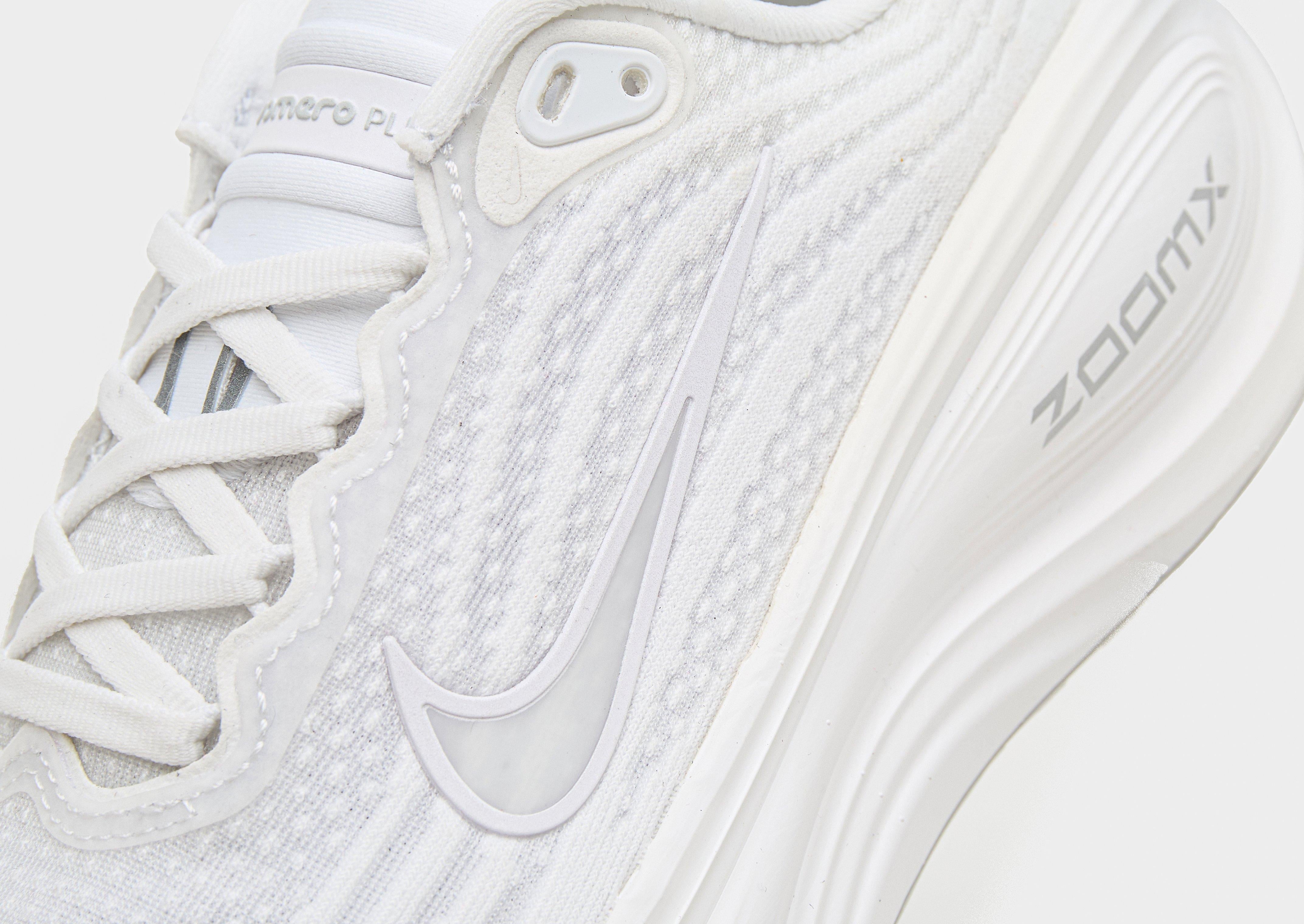 Nike Vomero Plus Women's – JD Sports Philippines