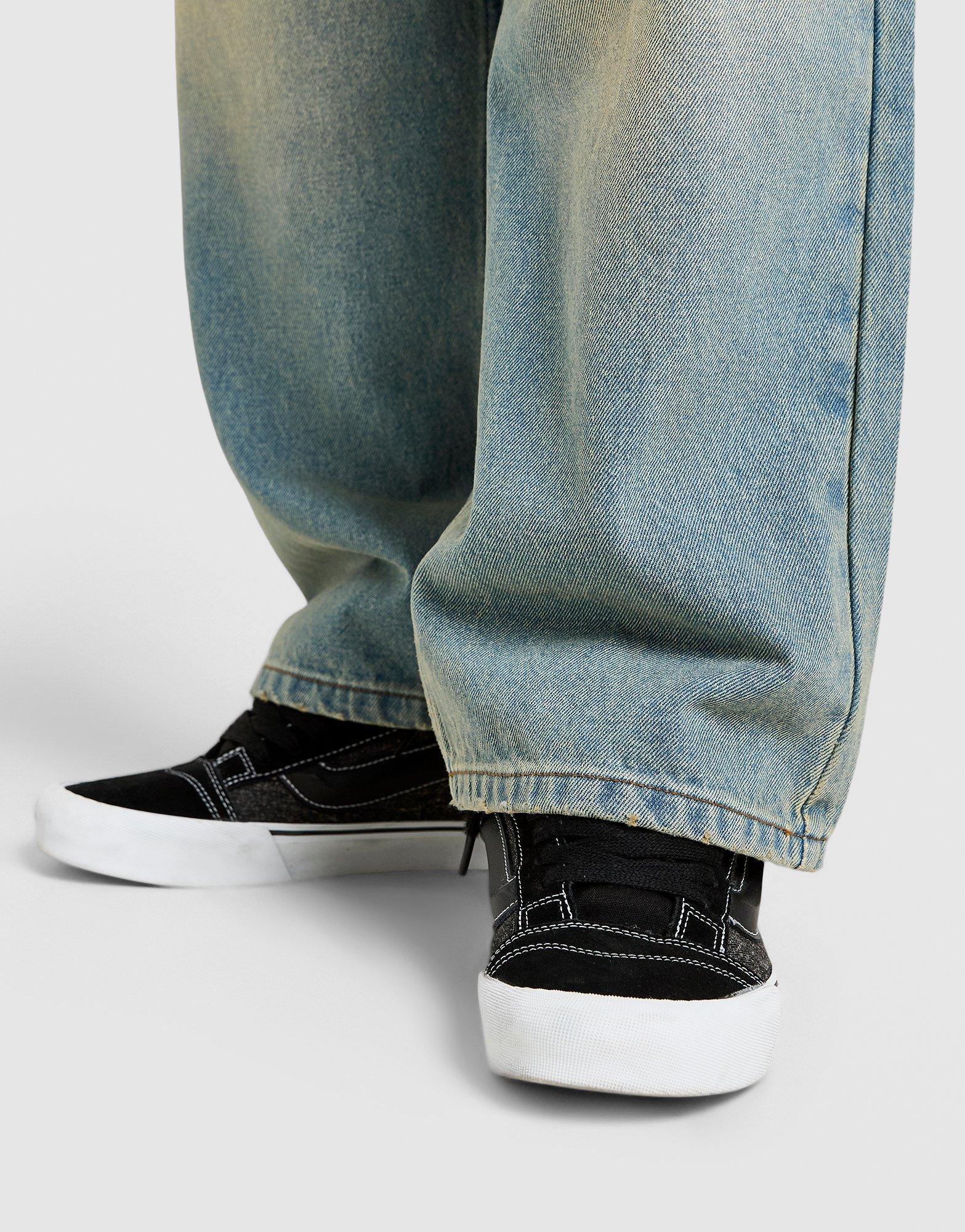 Unlike Humans Helms Jeans – JD Sports Philippines